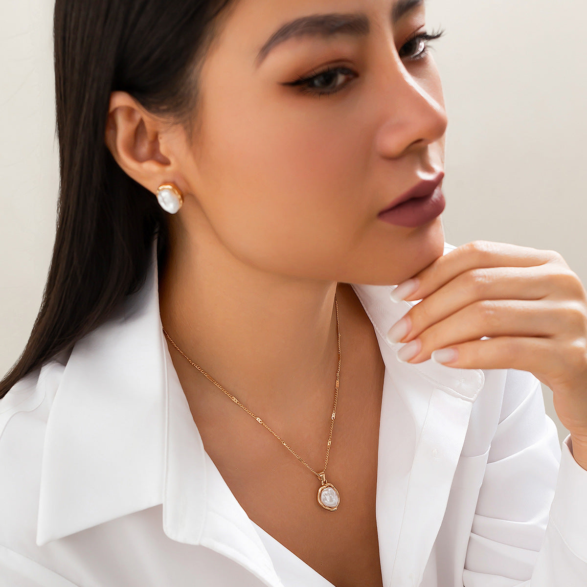 Opaline Pearl Set